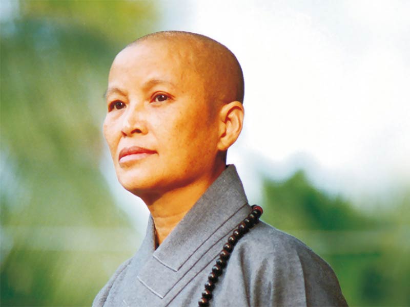 Cheng Yen, a monja que criou uma das maiores organizações humanitárias ...