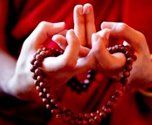 MUDRAS: SIMBOLOGIA E SIGNIFICADOS NO BUDISMO