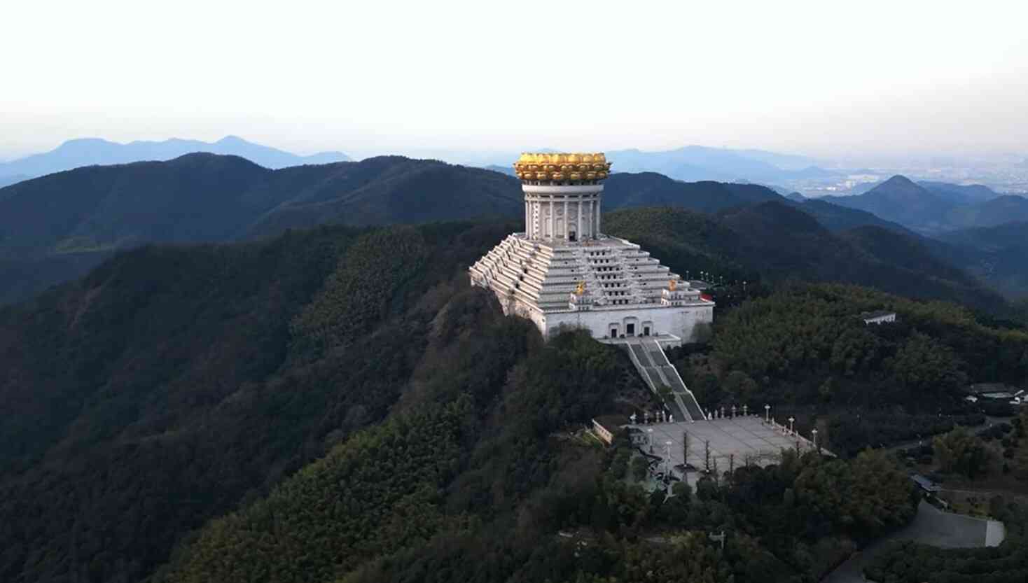 [Fotos] Altar Maitreya + Palácio do Céu Tusita + Palácio Foding | China ...